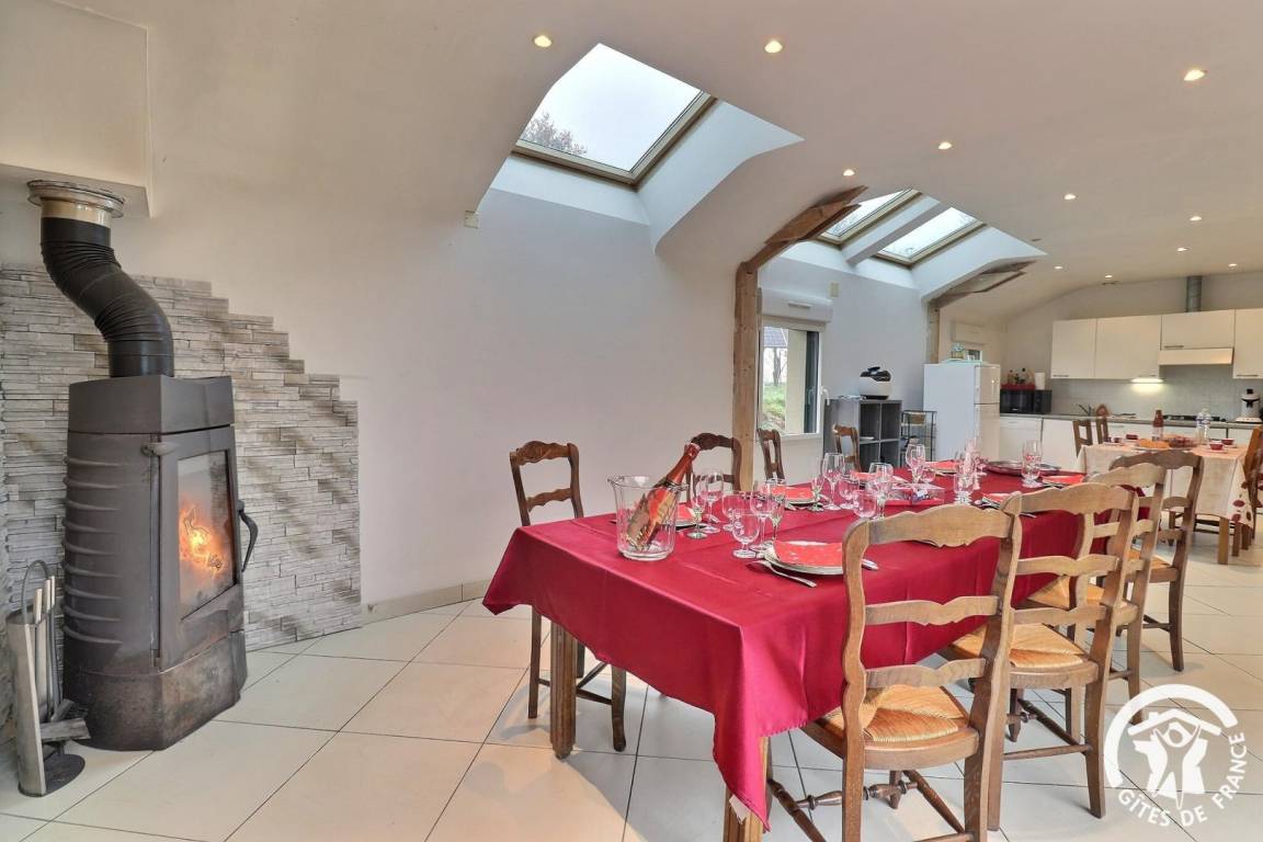 76 M² Gîte ∙ 2 Chambres ∙ 4 Personnes - Ille-et-Vilaine