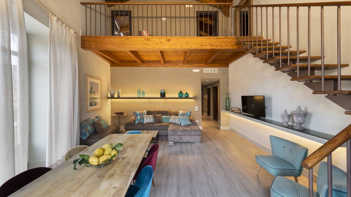 85 M² Apartment ∙ 2 Bedrooms ∙ 6 Guests - Сорренто