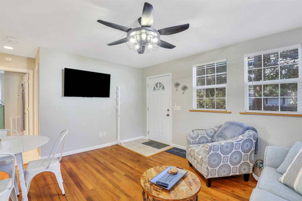 70 M² House ∙ 2 Bedrooms ∙ 4 Guests - Beaufort, SC