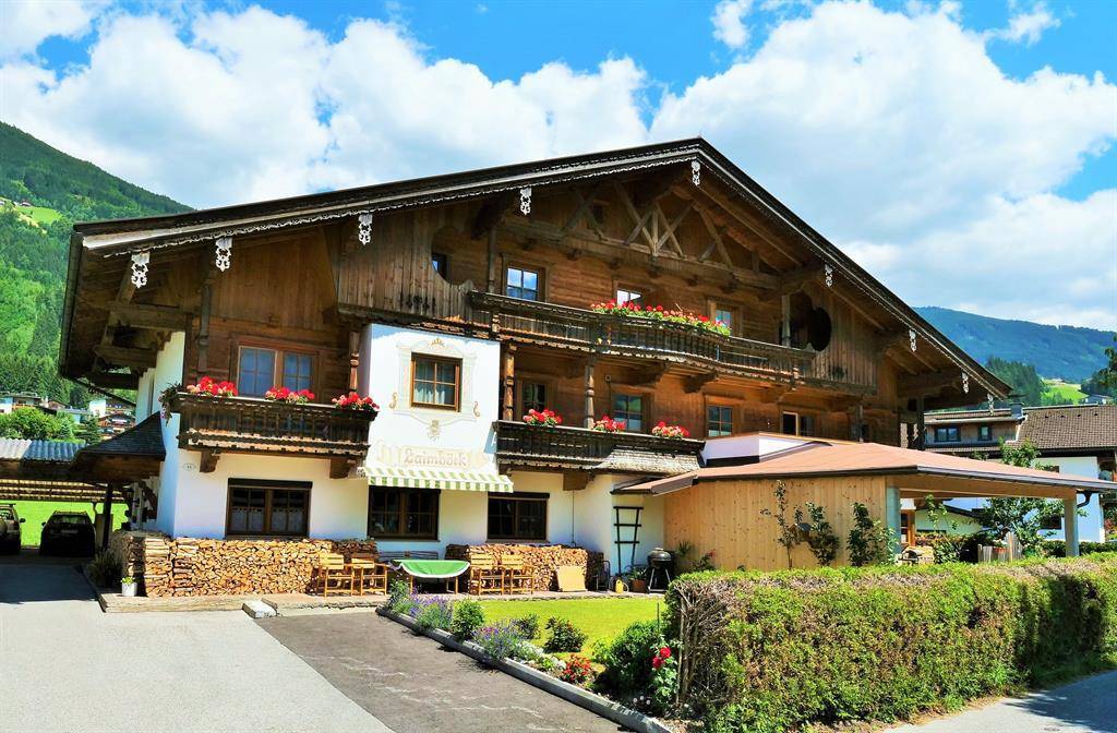 65 M² Apartment ∙ 2 Bedrooms ∙ 4 Guests - Kaltenbach