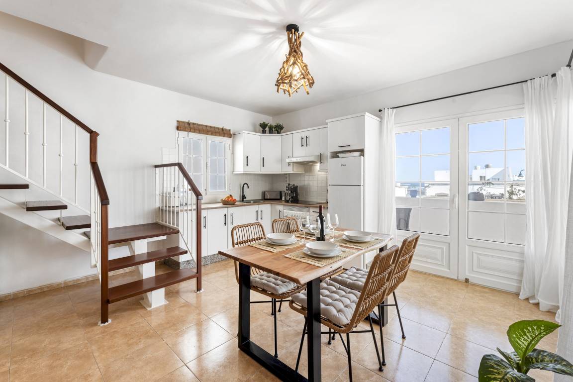 55 M² Apartamento ∙ 2 Habitaciones ∙ 4 Huéspedes - La Graciosa