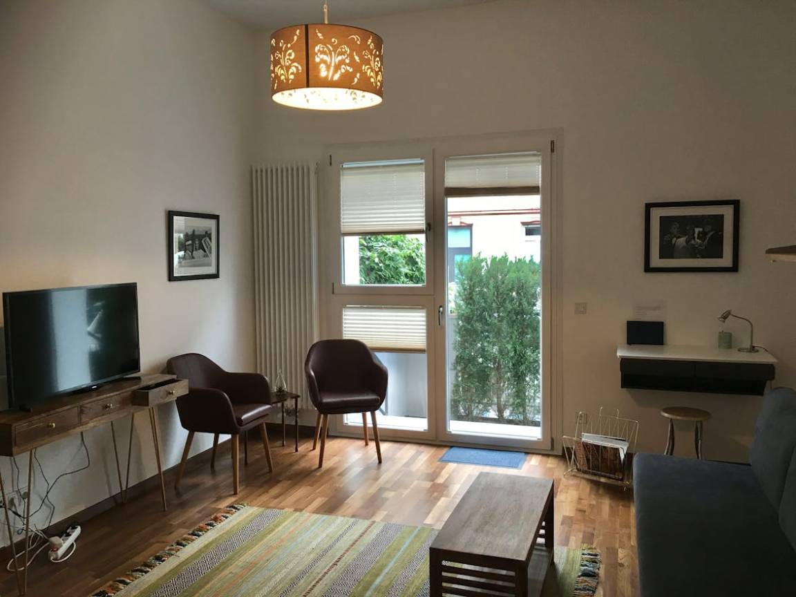 40 M² Apartment ∙ 2 Guests - Frankfurt