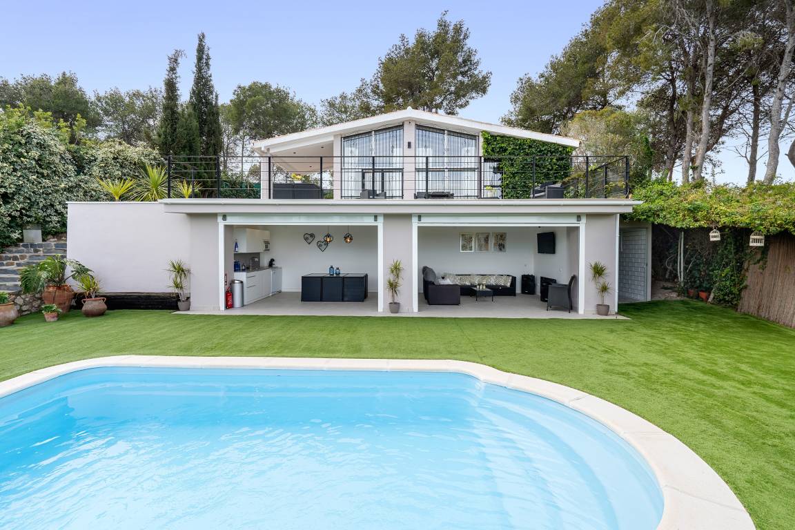 85 M² Huis ∙ 2 Slaapkamers ∙ 4 Gasten - Vilanova i la Geltrú