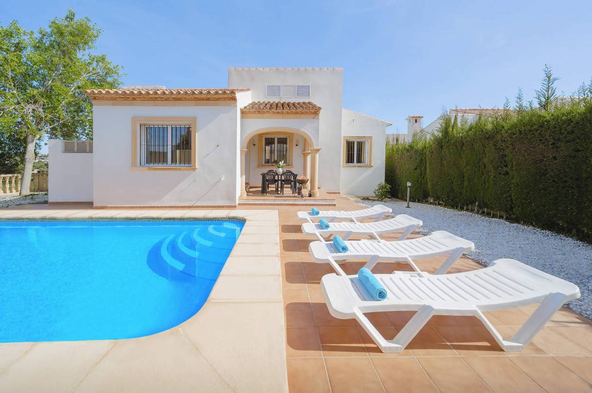 95 M² Villa ∙ 2 Habitaciones ∙ 4 Huéspedes - Jávea