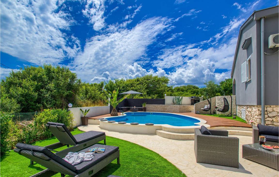 150 M² Casa Vacanza ∙ 3 Camere Da Letto ∙ 9 Ospiti - Zara