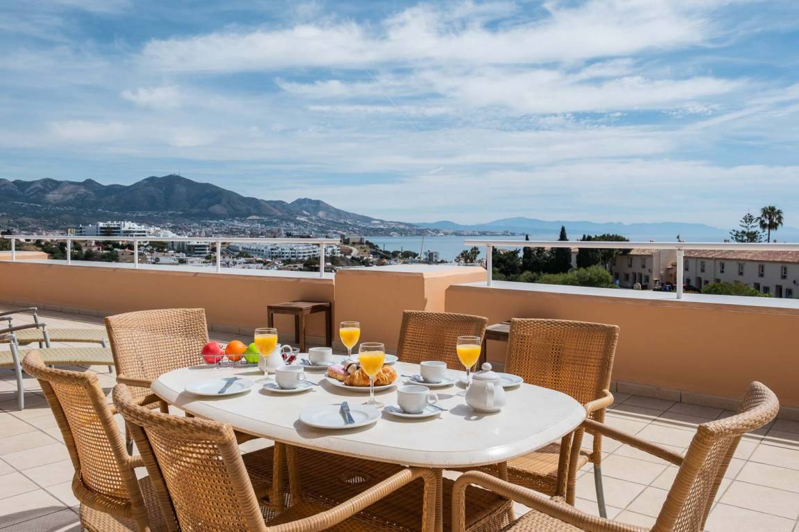 95 M² Appartement ∙ 2 Chambres ∙ 6 Personnes - Fuengirola