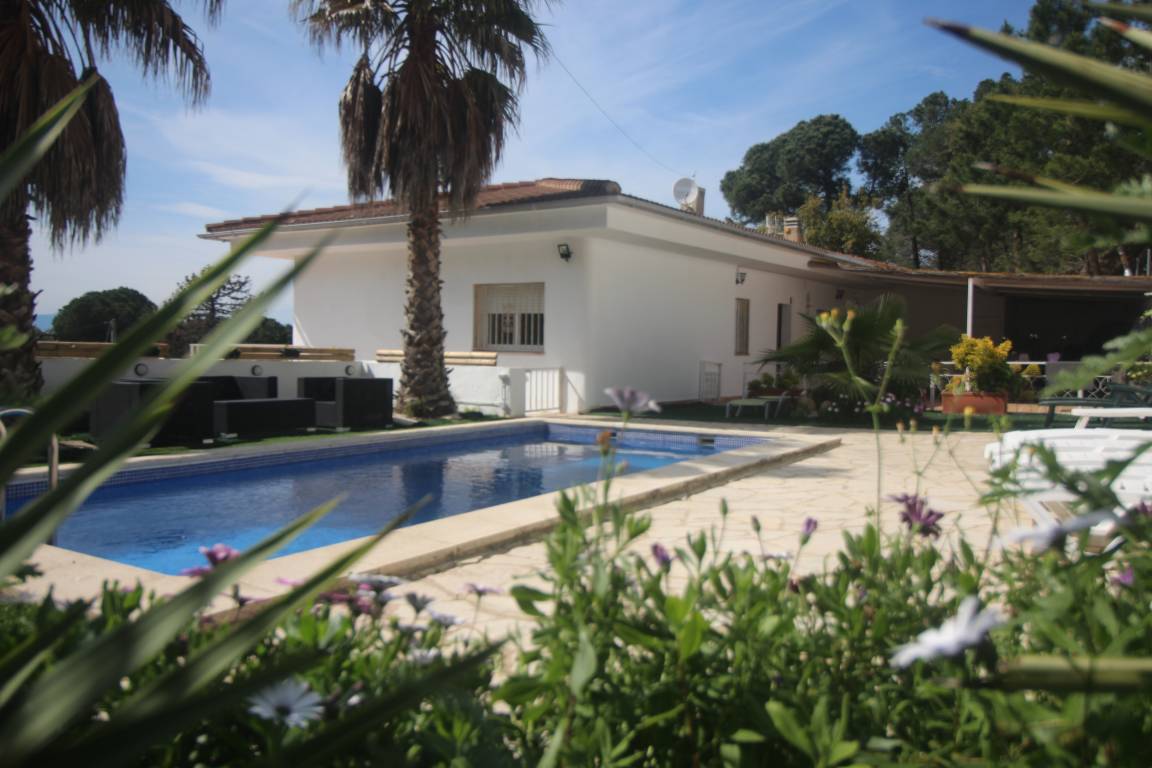 200 평방 미터 별장 ∙ 침실 6개 ∙ 게스트 12명 - 료렛 드 마르