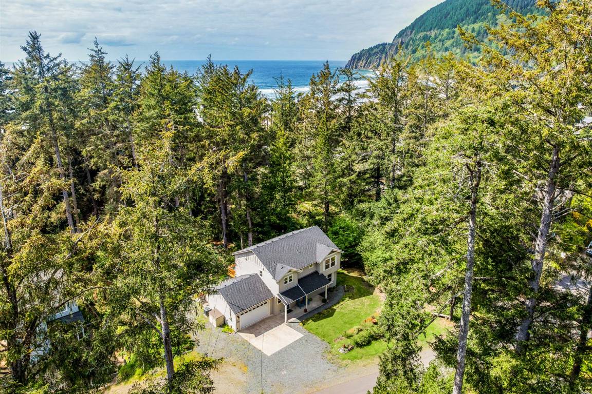 191 M² House ∙ 4 Bedrooms ∙ 8 Guests - Manzanita, OR