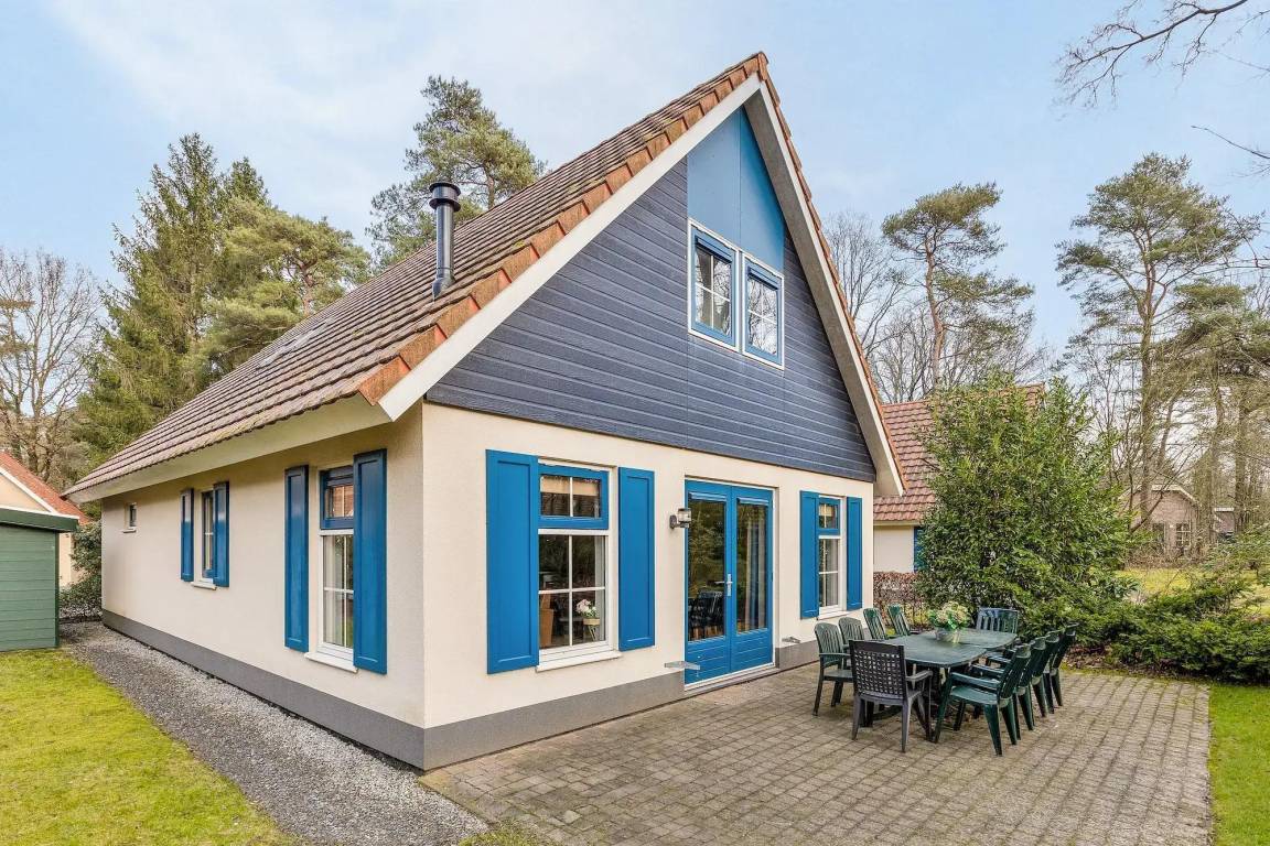 160 M² Bungalow ∙ 5 Schlafzimmer ∙ 10 Gäste - Assen