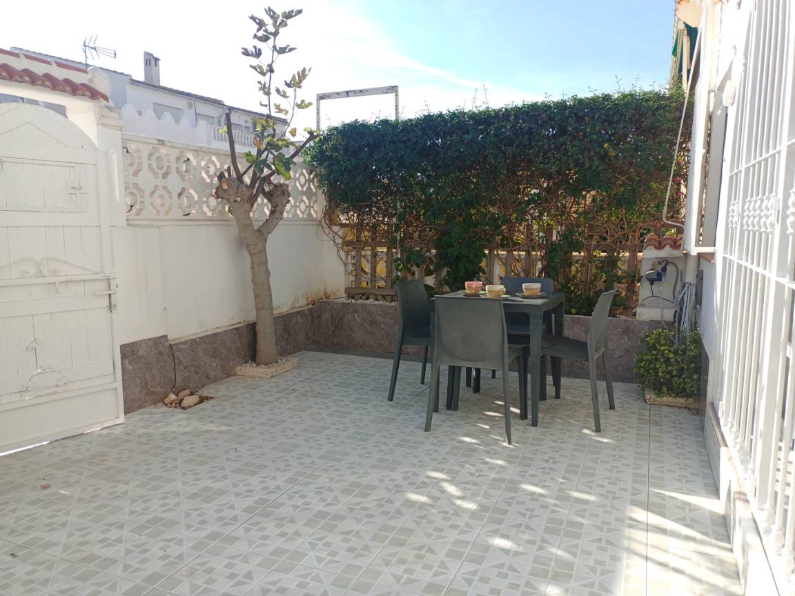 48 M² House ∙ 2 Bedrooms ∙ 4 Guests - Quesada