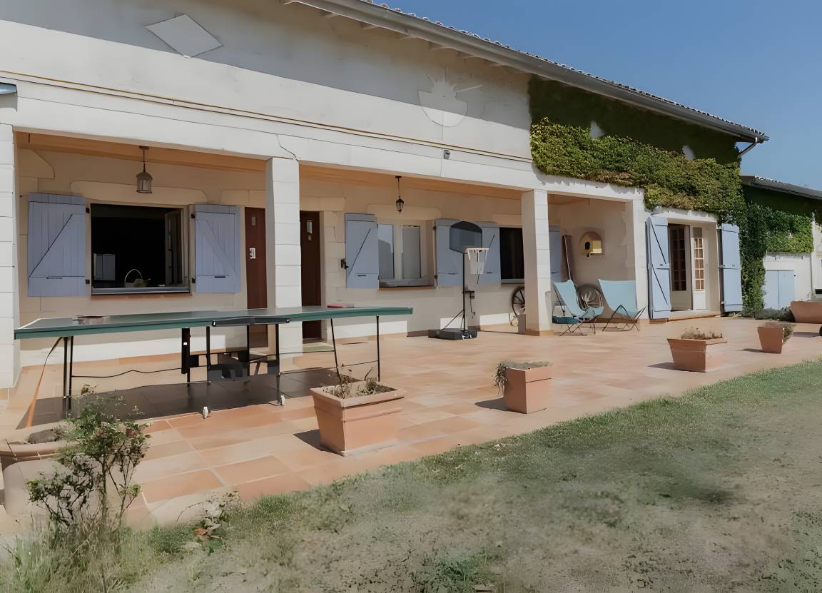 150 M² Maison De Vacances ∙ 3 Chambres ∙ 6 Personnes - L'Isle-Jourdain