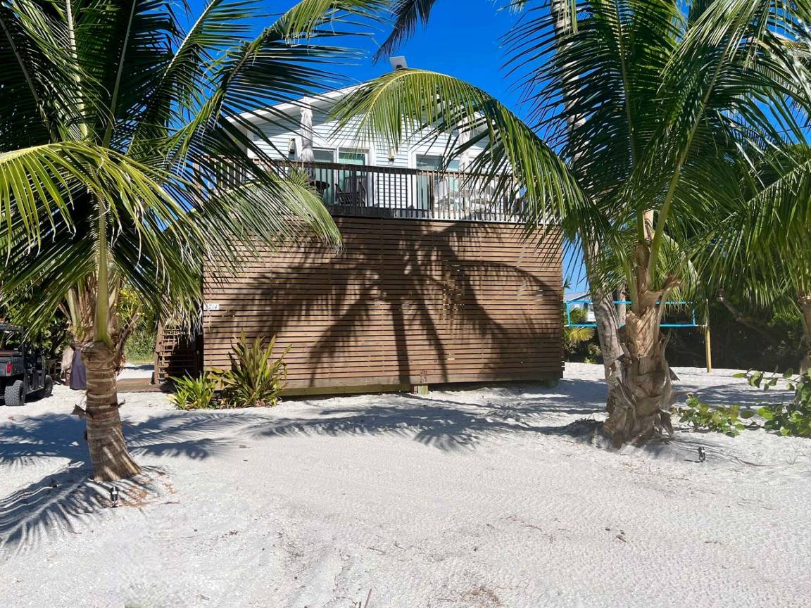 House ∙ 2 Bedrooms ∙ 6 Guests - Boca Grande, FL