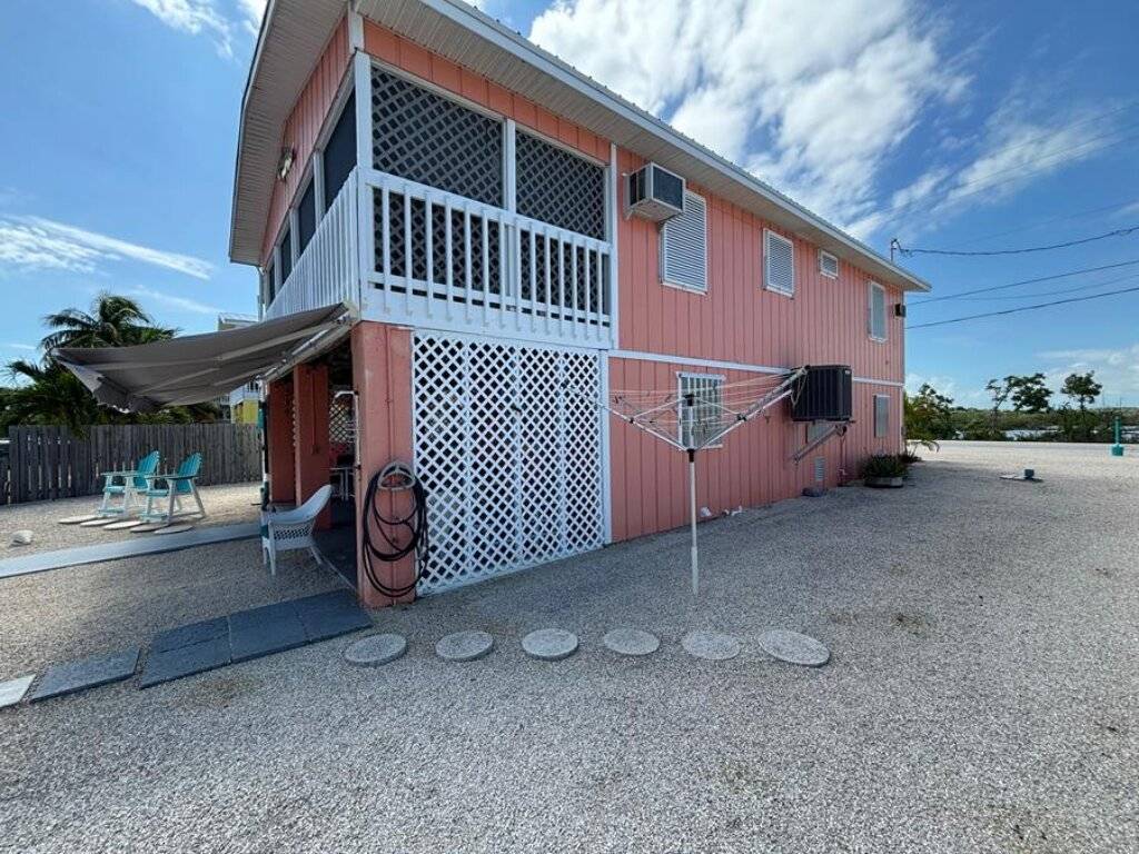 Ferienhaus ∙ 2 Schlafzimmer ∙ 5 Gäste - Big Pine Key, FL