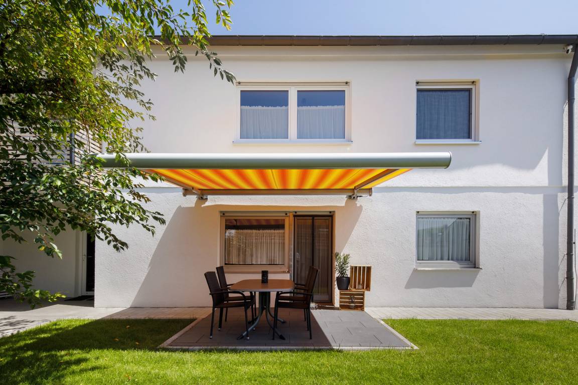 50 M² Ferienwohnung ∙ 2 Schlafzimmer ∙ 4 Gäste - Münsingen