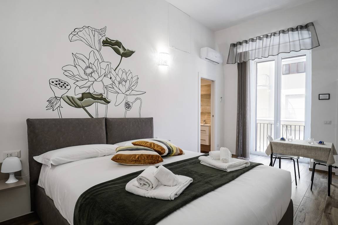 30 M² Appartement ∙ 1 Slaapkamer ∙ 2 Gasten - Bari