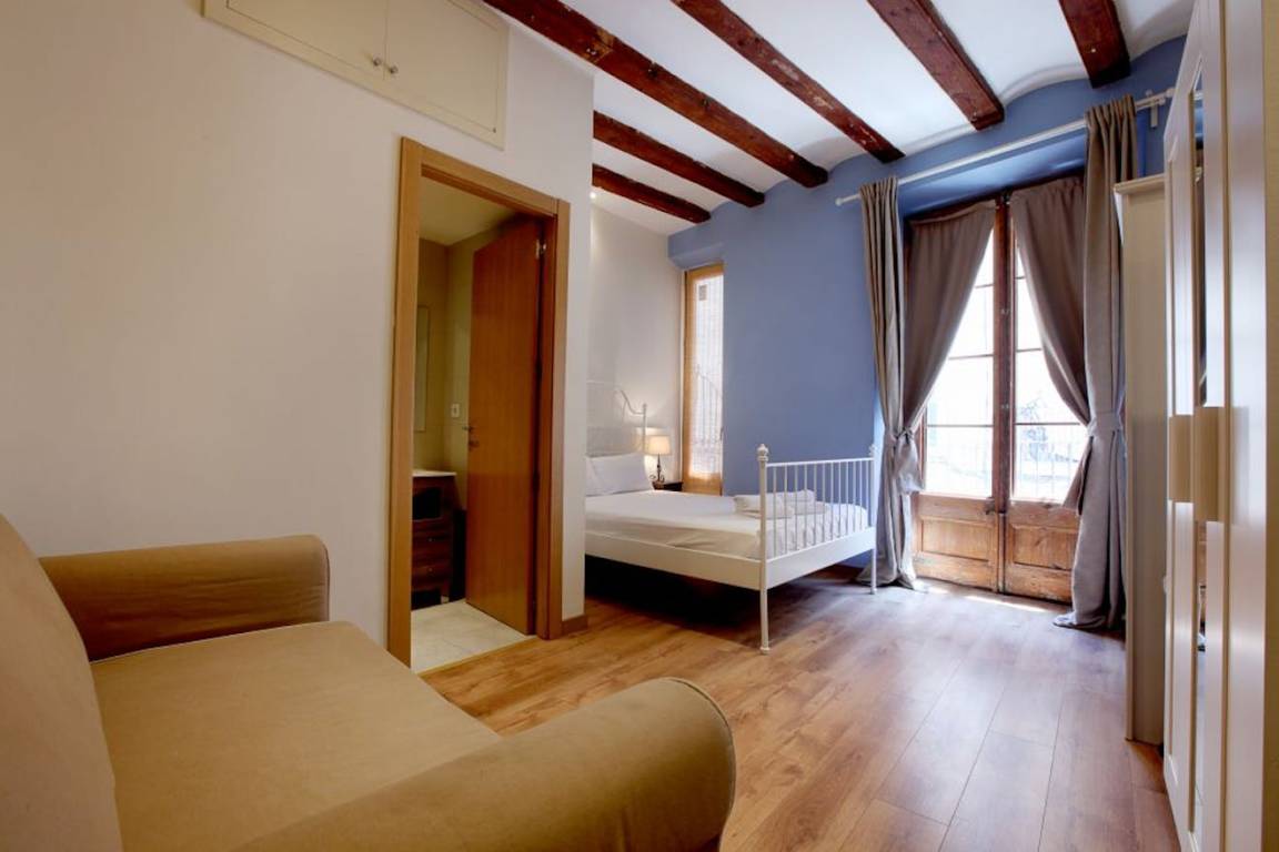 30 M² Apartment ∙ 2 Guests - Barcelona