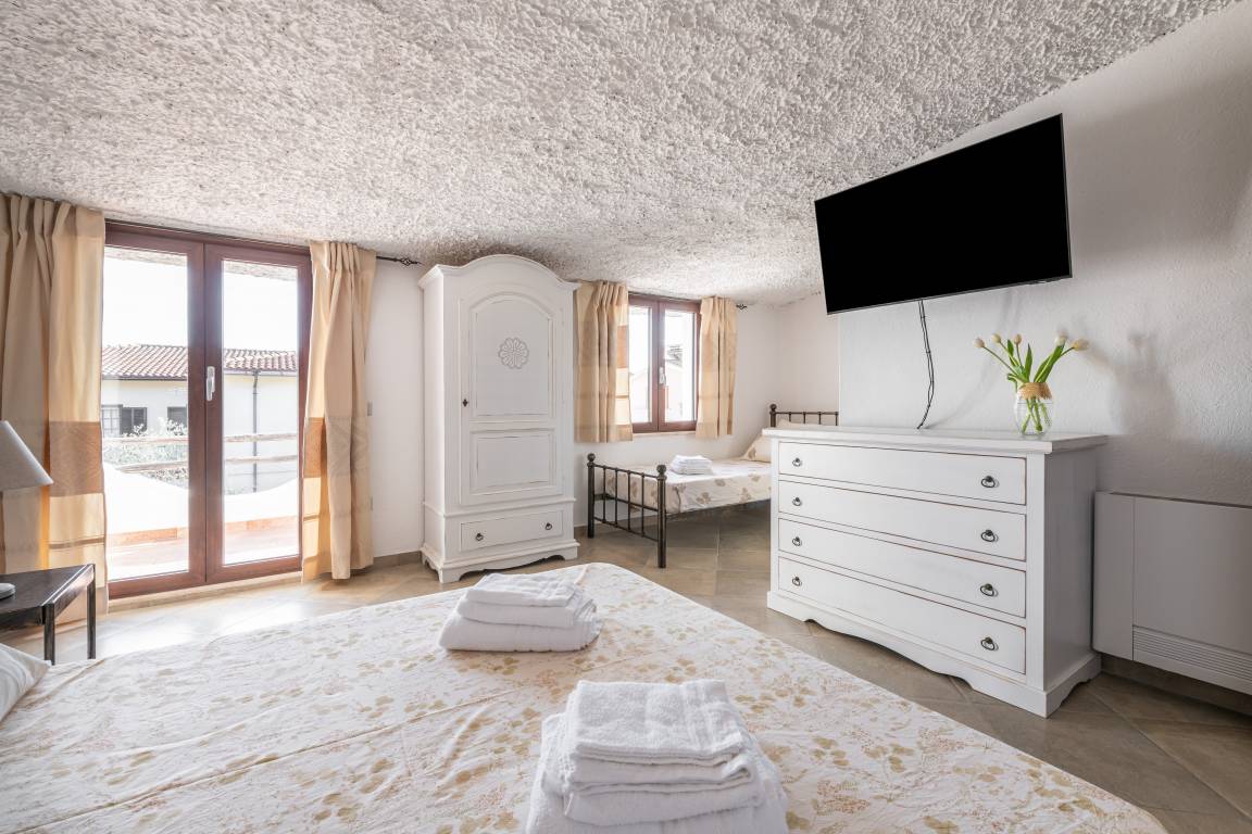 55 M² Huis ∙ 1 Slaapkamer ∙ 3 Gasten - Capoterra