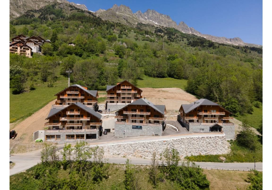 98 M² Appartement ∙ 3 Chambres ∙ 8 Personnes - Oz-en-Oisans