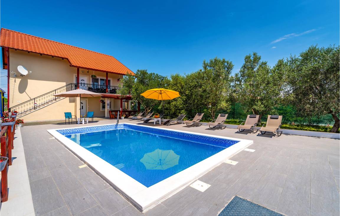 200 M² Maison De Vacances ∙ 5 Chambres ∙ 12 Personnes - Croatie
