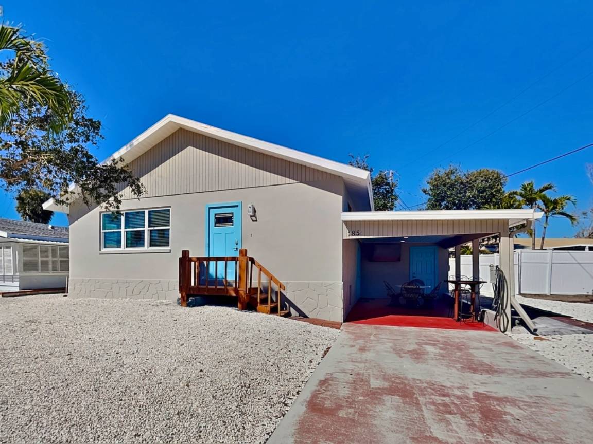 145 M² House ∙ 2 Bedrooms ∙ 6 Guests - Fort Myers Beach, FL