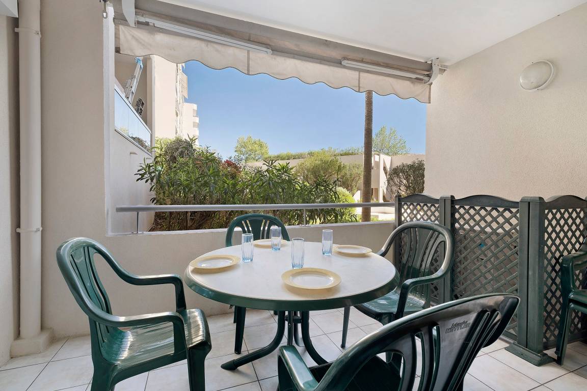 60 M² Apartment ∙ 2 Bedrooms ∙ 6 Guests - Antibes