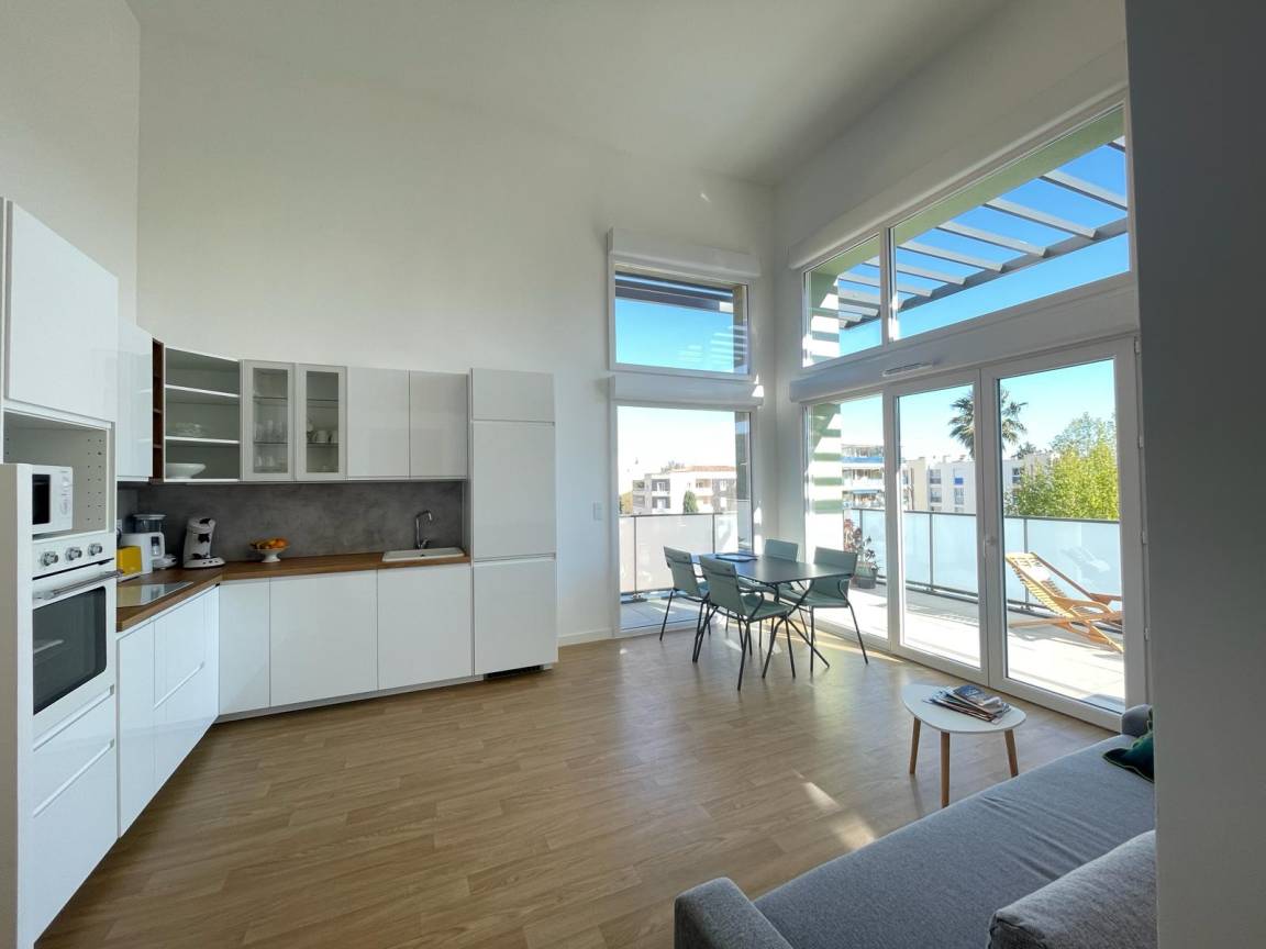 70 M² Appartement ∙ 2 Chambres ∙ 5 Personnes - Le Lavandou