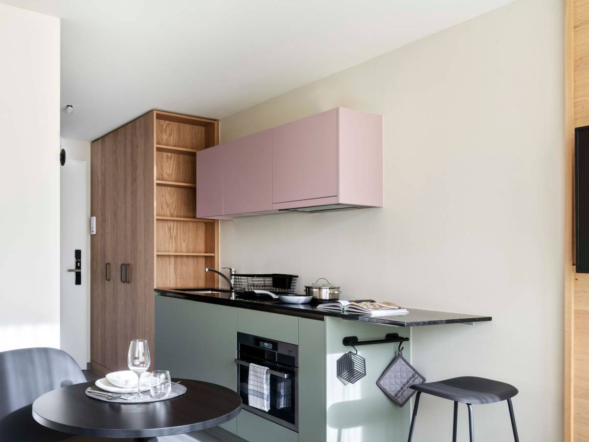 18 M² Appartement ∙ 1 Personne - Saint-Moritz