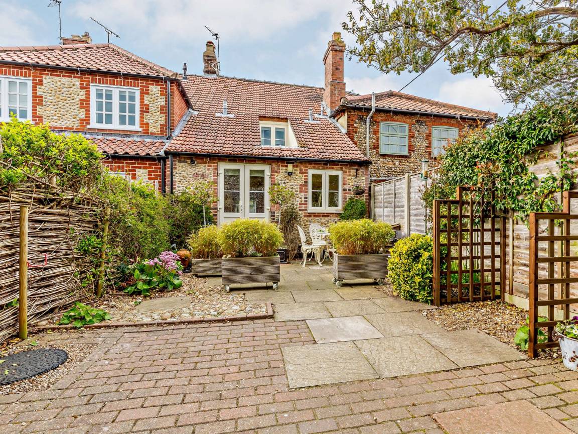 Cottage ∙ 2 Bedrooms ∙ 4 Guests - Salthouse