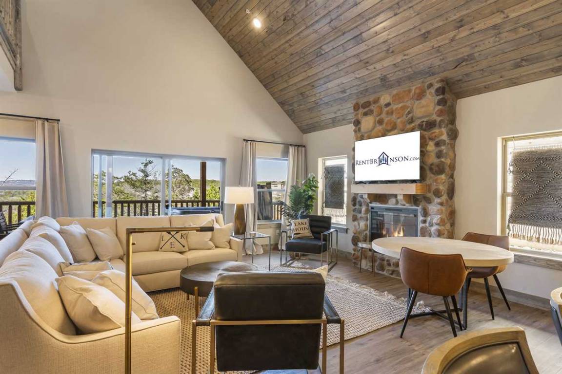 307 M² House ∙ 6 Bedrooms ∙ 18 Guests - Branson, MO