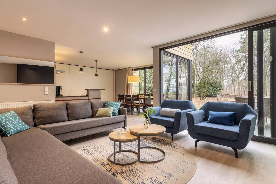 119 M² Caravan ∙ 4 Bedrooms ∙ 8 Guests - Eindhoven