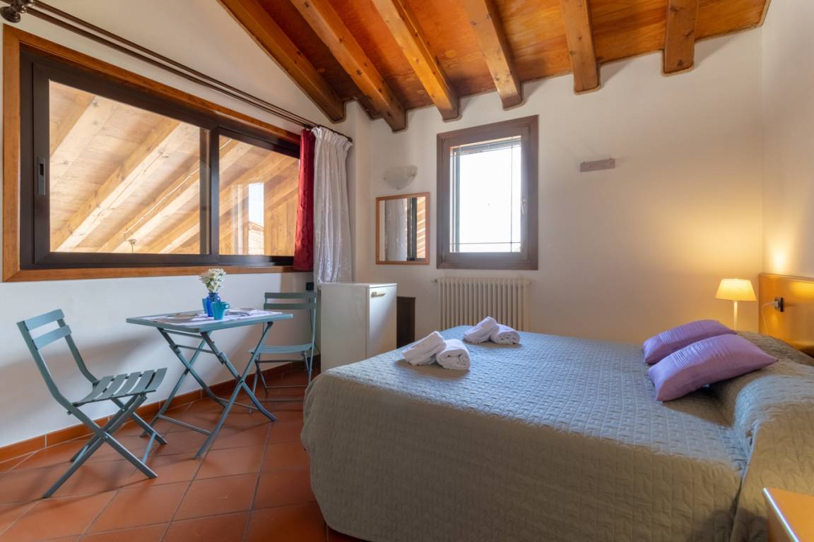 14 M² Habitación Privada ∙ 1 Habitación ∙ 2 Huéspedes - Mestre