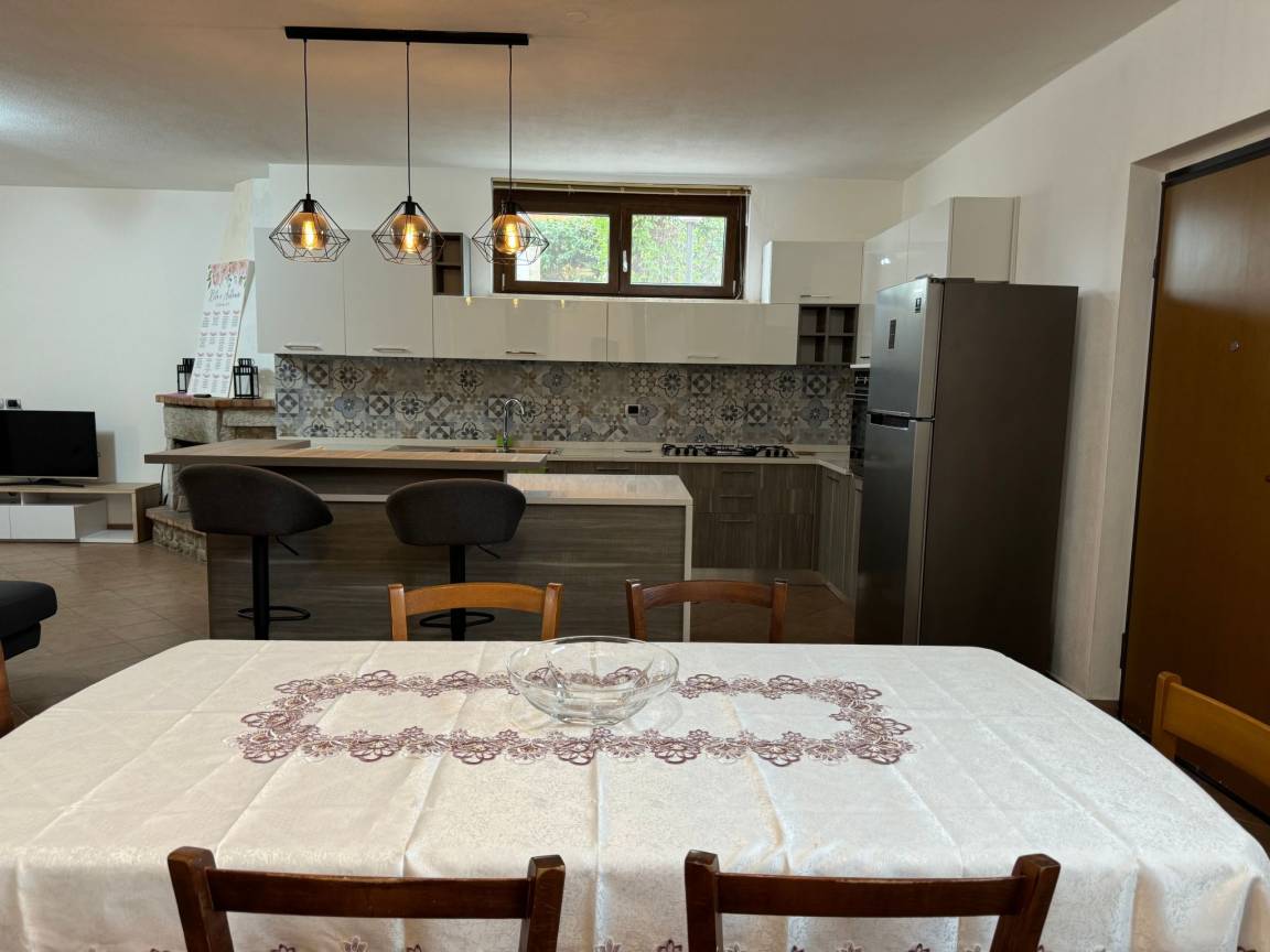 80 M² Huoneisto ∙ 2 Makuuhuonetta ∙ 4 Vierasta - Soverato Marina