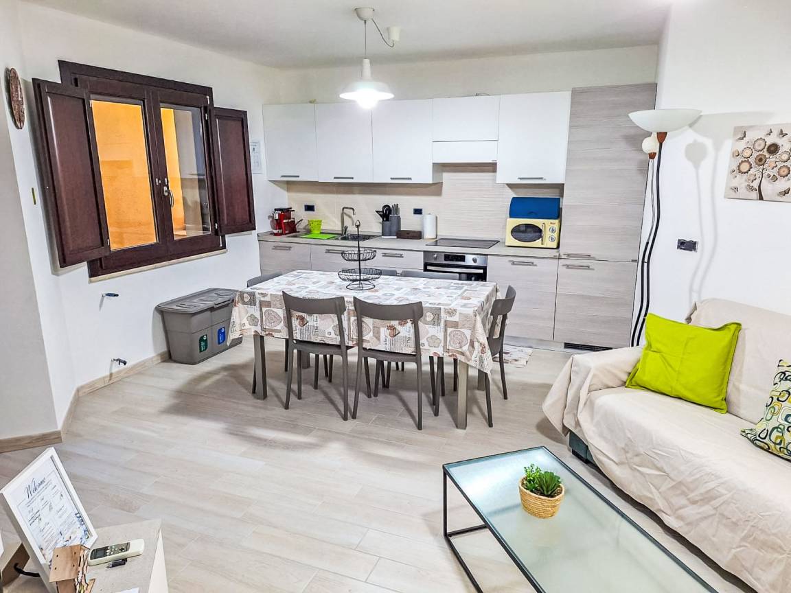 65 M² Appartamento Vacanza ∙ 1 Camera Da Letto ∙ 6 Ospiti - Teulada