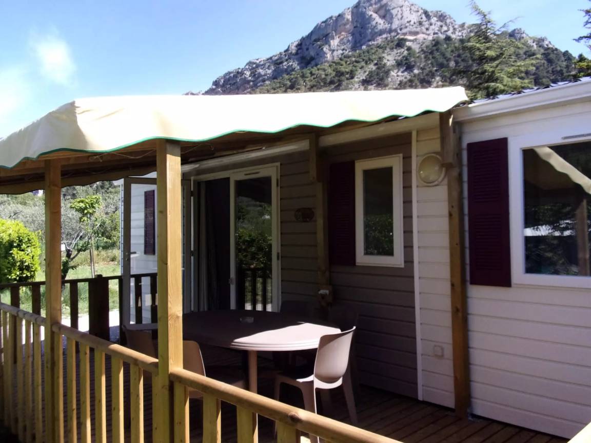 48 M² Bungalow ∙ 3 Habitaciones ∙ 6 Huéspedes - Nyons