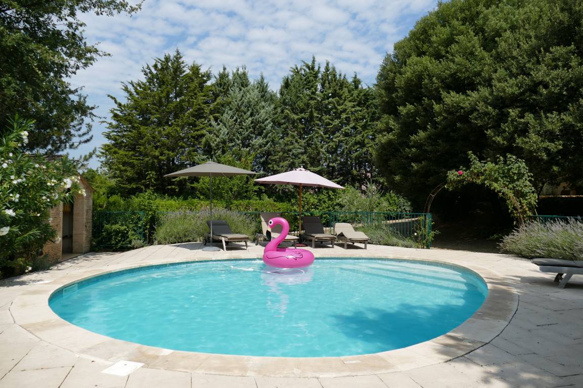160 M² Villa ∙ 3 Chambres ∙ 7 Personnes - Uzès