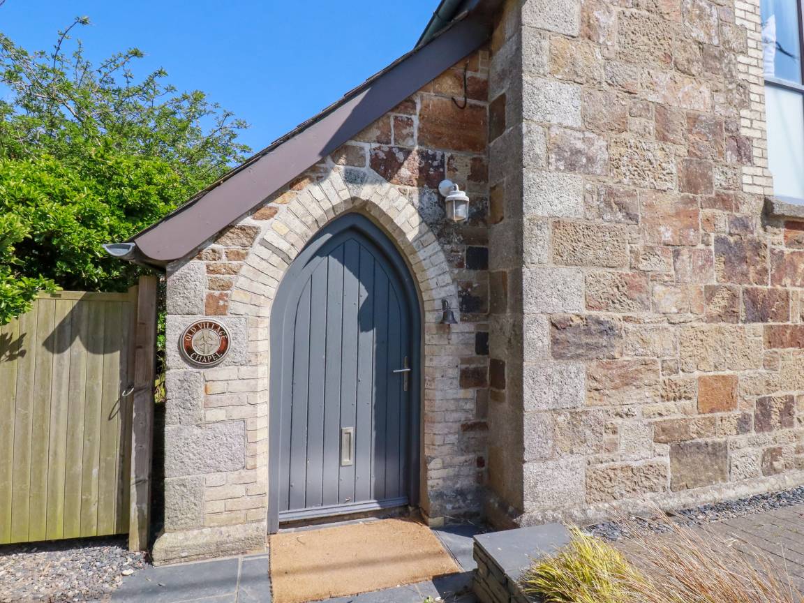 Cottage ∙ 3 Bedrooms ∙ 6 Guests - Fistral Beach