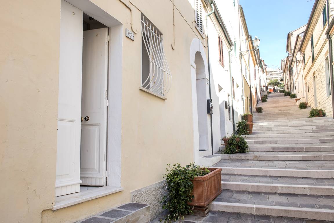 Appartamento Vacanza ∙ 1 Camera Da Letto ∙ 4 Ospiti - Numana