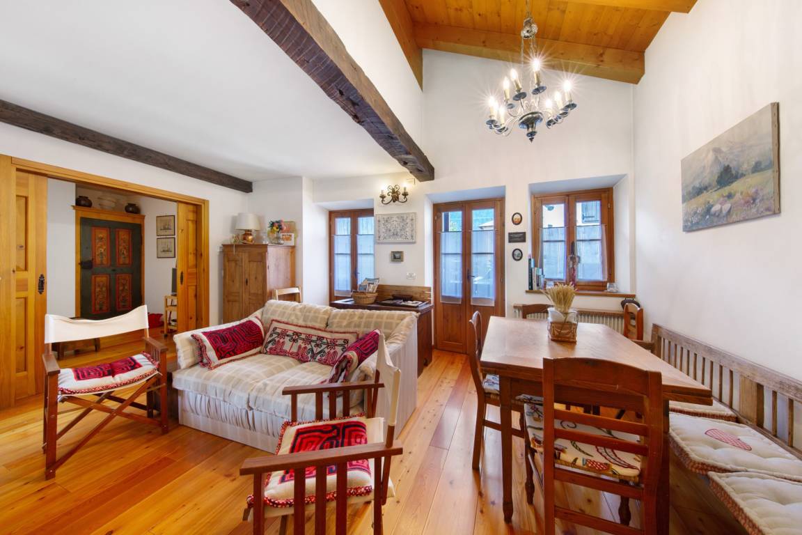 75 M² Apartment ∙ 2 Bedrooms ∙ 4 Guests - Cortina d'Ampezzo