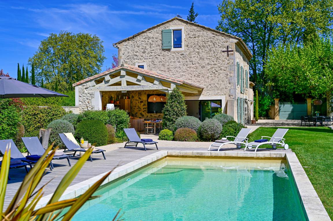 300 M² Villa ∙ 6 Slaapkamers ∙ 10 Gasten - Cavaillon