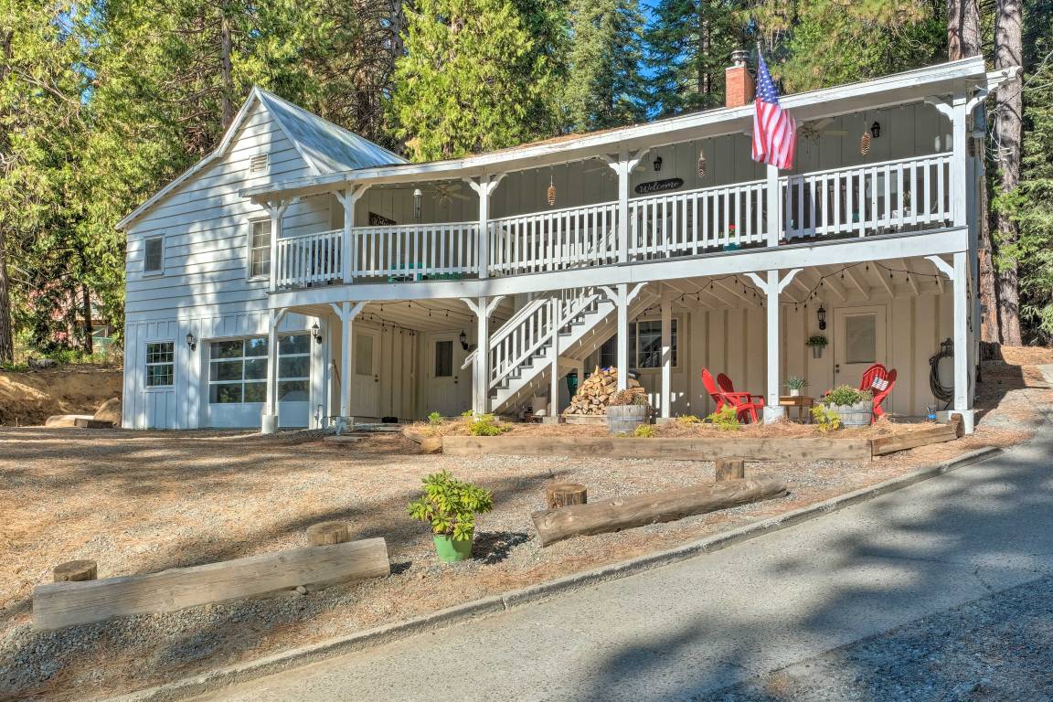 232 M² House ∙ 2 Bedrooms ∙ 10 Guests - Strawberry, CA