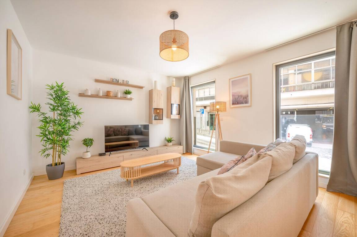 100 M² Apartamento ∙ 2 Quartos ∙ 4 Hóspedes - Odivelas