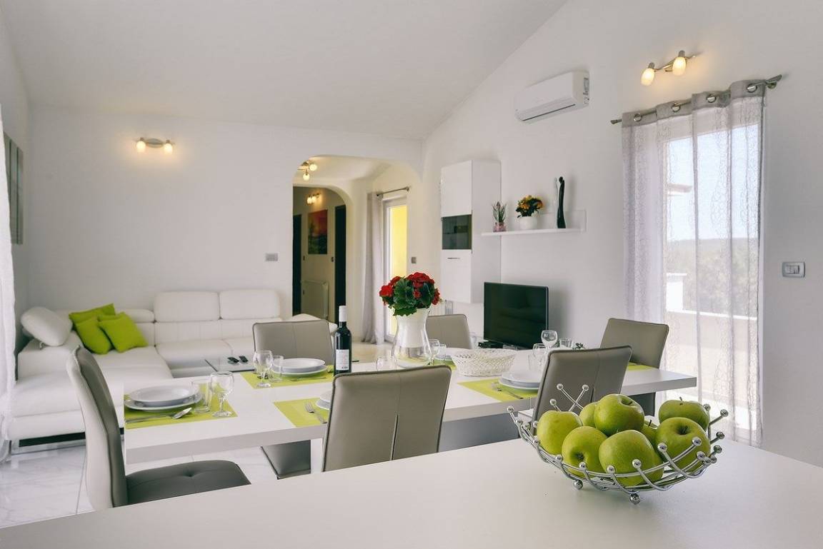 130 M² Maison De Vacances ∙ 2 Chambres ∙ 5 Personnes - Premantura