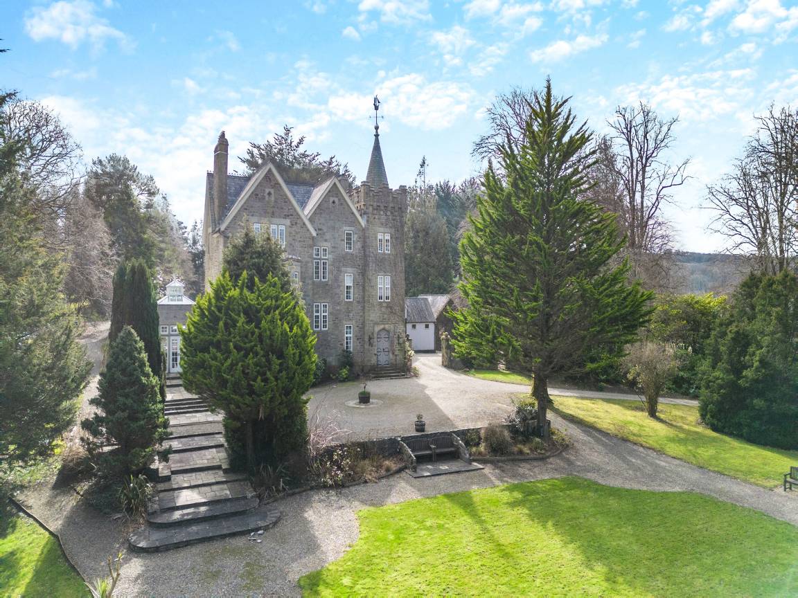 Cottage ∙ 7 Bedrooms ∙ 14 Guests - Aberaeron