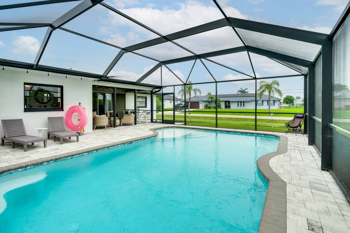 107 M² House ∙ 2 Bedrooms ∙ 5 Guests - Cape Coral, FL