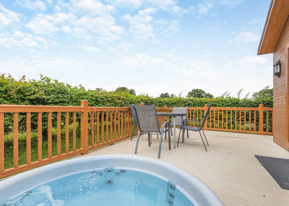 Chalet ∙ 2 Bedrooms ∙ 4 Guests - Shropshire