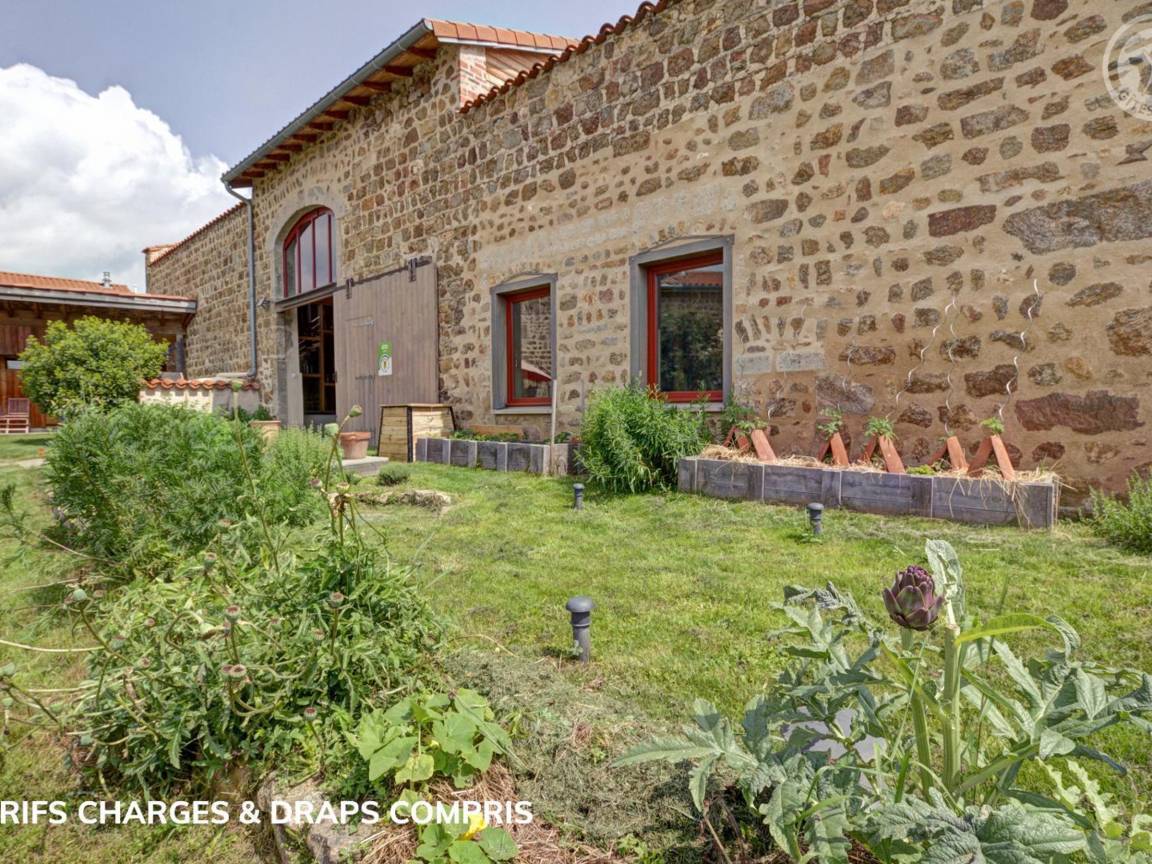 96 M² Cottage ∙ 3 Chambres ∙ 6 Personnes - Montbrison