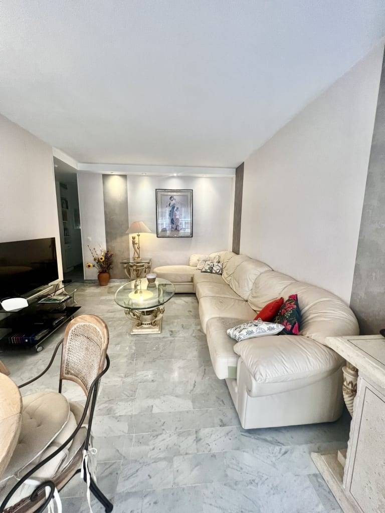 52 M² Appartement ∙ 1 Chambre ∙ 2 Personnes - Antibes