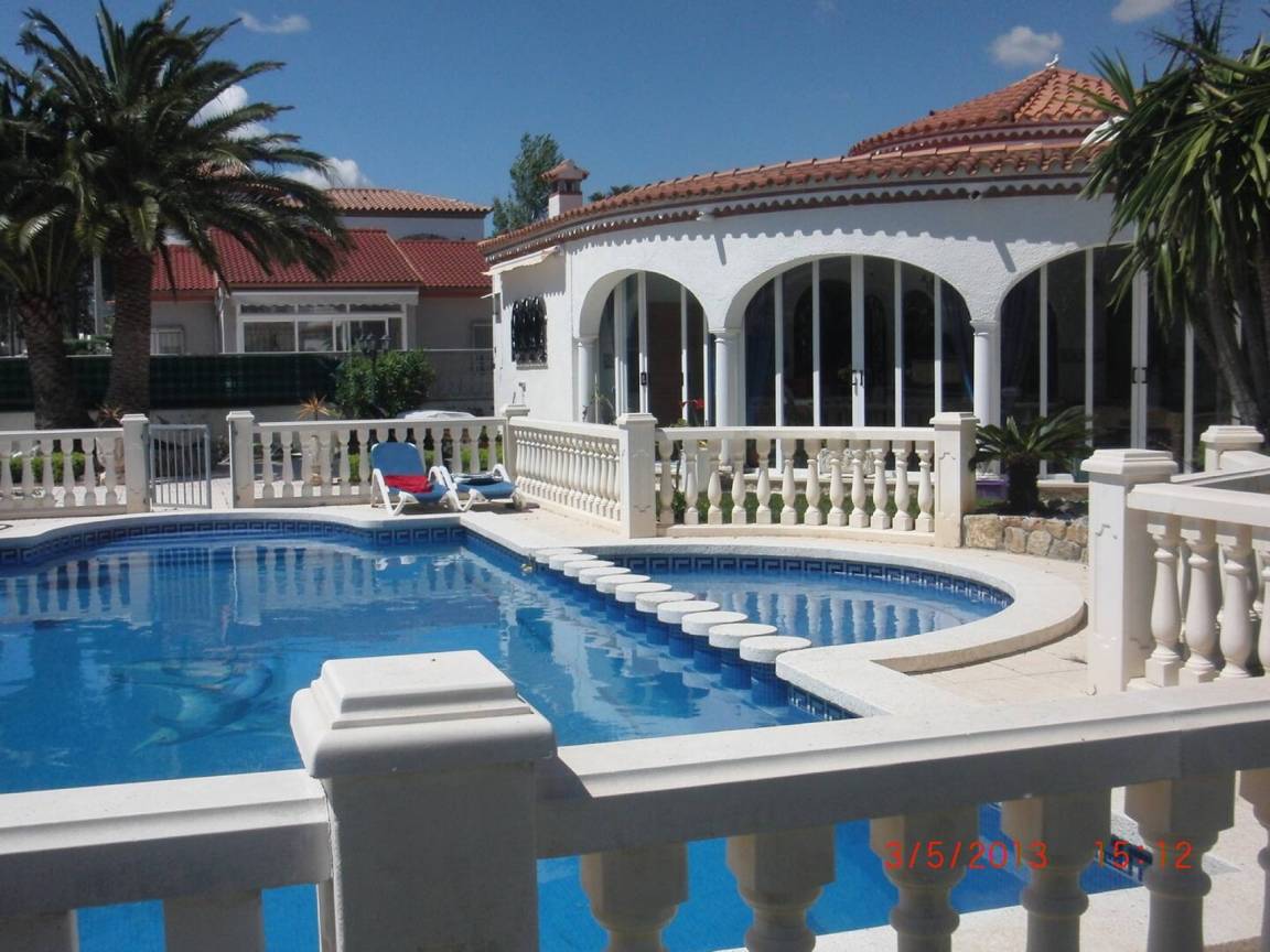 100 M² Ferienhaus ∙ 3 Schlafzimmer ∙ 6 Gäste - Miami Platja