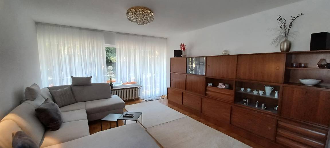 64 M² Ferienwohnung ∙ 1 Schlafzimmer ∙ 2 Gäste - Sinzig