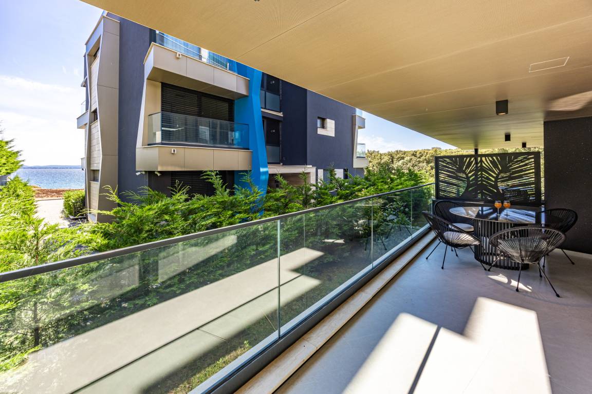 64 M² Apartment ∙ 1 Bedroom ∙ 4 Guests - Nin